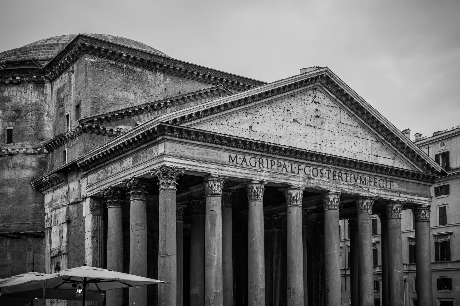 Stories and curiosities about Rome Pantheon
